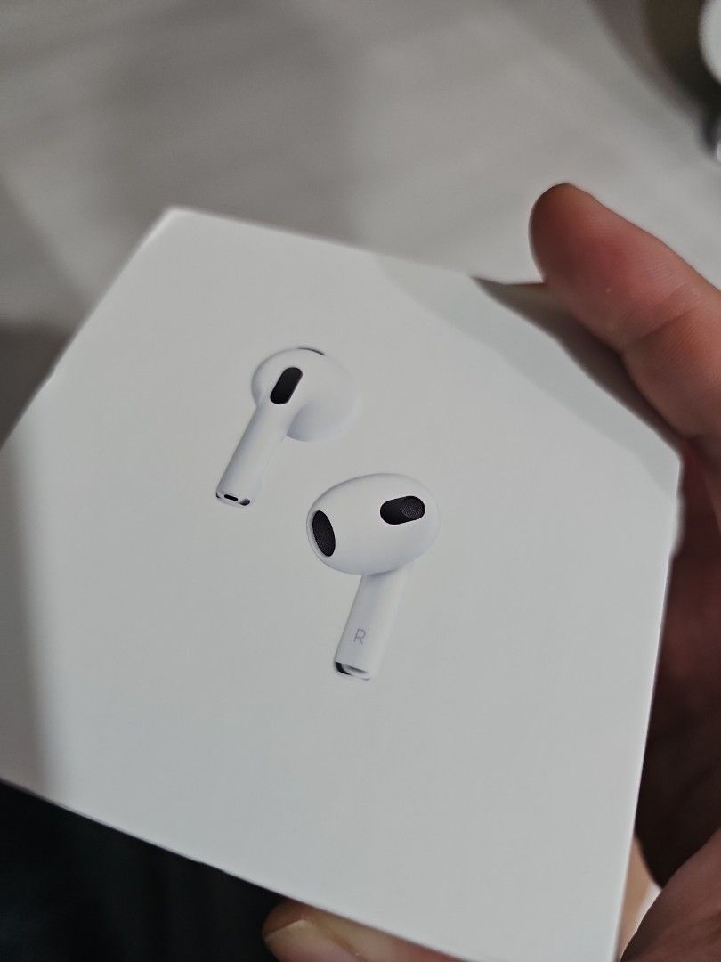 Airpods 3rd Gen Lightning, Audio, Earphones on Carousell