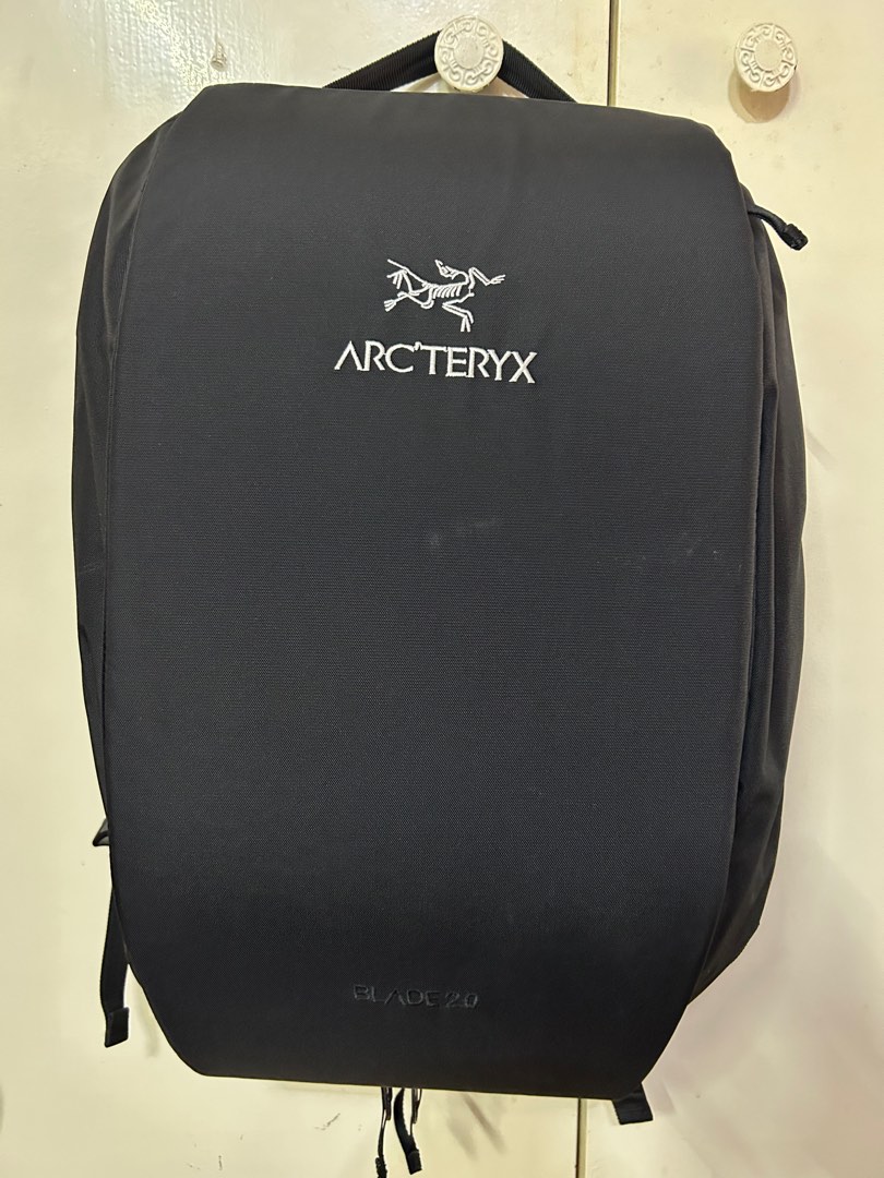Arcteryx Blade 20 Backpack, Men's Fashion, Bags, Backpacks on Carousell