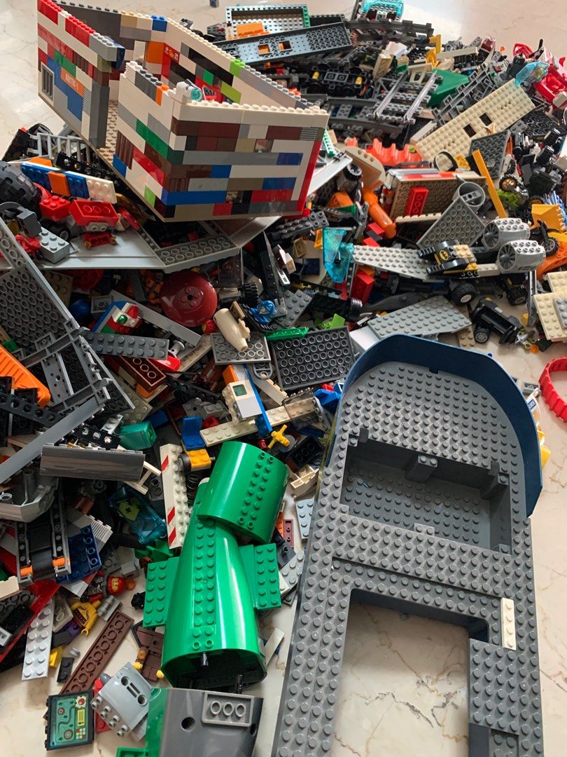 Assorted Lego (sell by Kg), Hobbies & Toys, Toys & Games on Carousell