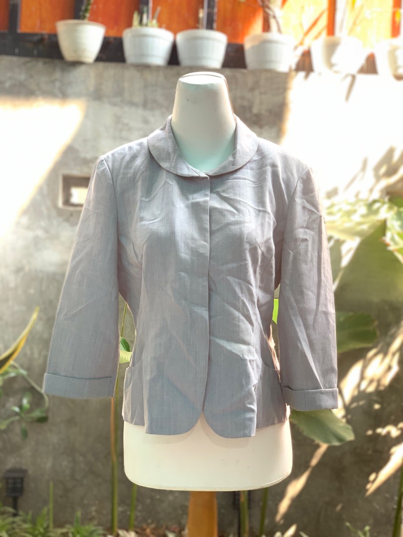 Blazer crop, blazer abu abu, gray blazer, Fesyen Wanita, Pakaian Wanita ...