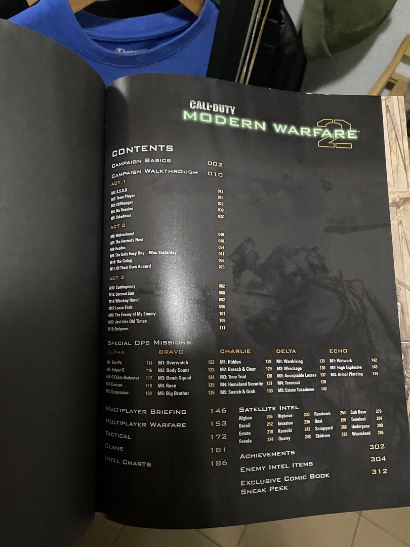 Call of Duty Modern Warfare Guide Book - Prestige, Hobbies & Toys ...
