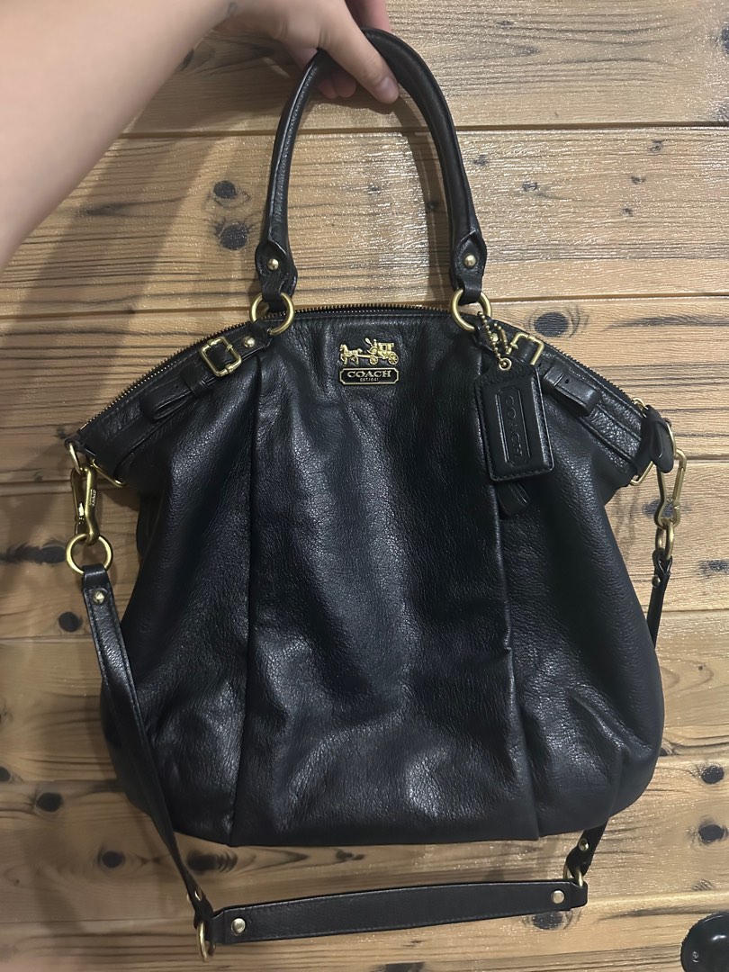 Coach 2 Way Bag Good as New on Carousell