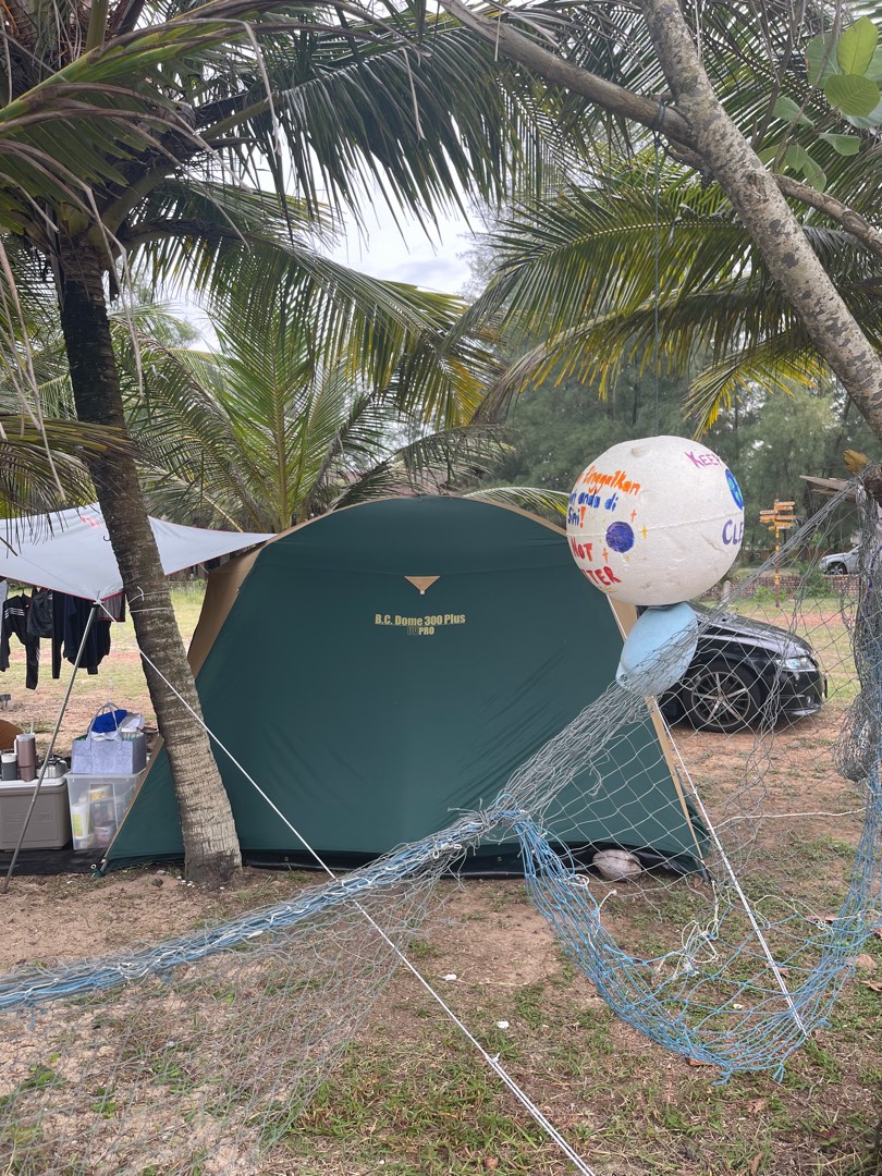 Coleman bc dome 300 uv plus, Sports Equipment, Hiking & Camping on ...