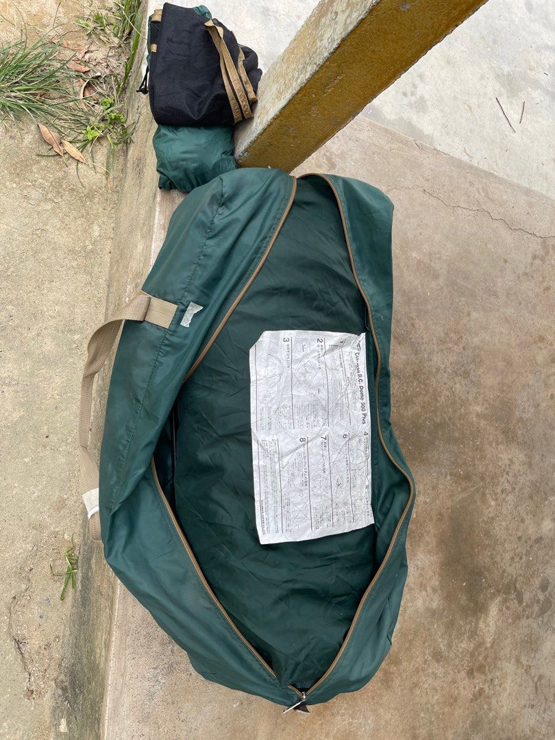 Coleman bc dome 300 uv plus, Sports Equipment, Hiking & Camping on ...