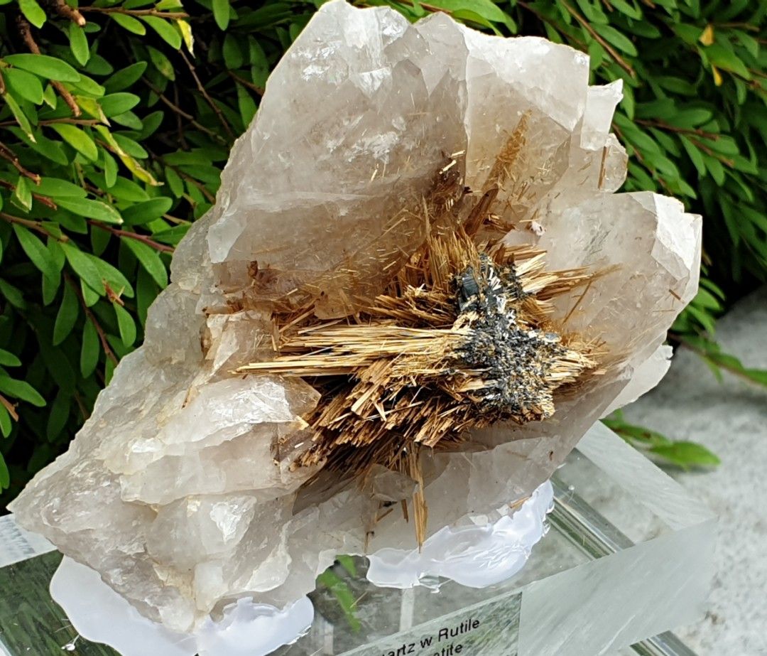 Combination of Hematite, Rutile and Quartz from Novo Horizonte, Bahia ...