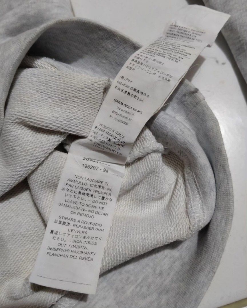 Crewneck MSGM / Mison Kitsune / AMI Paris / Maison Margiela / Play Cdg / ADLV / Versace ...