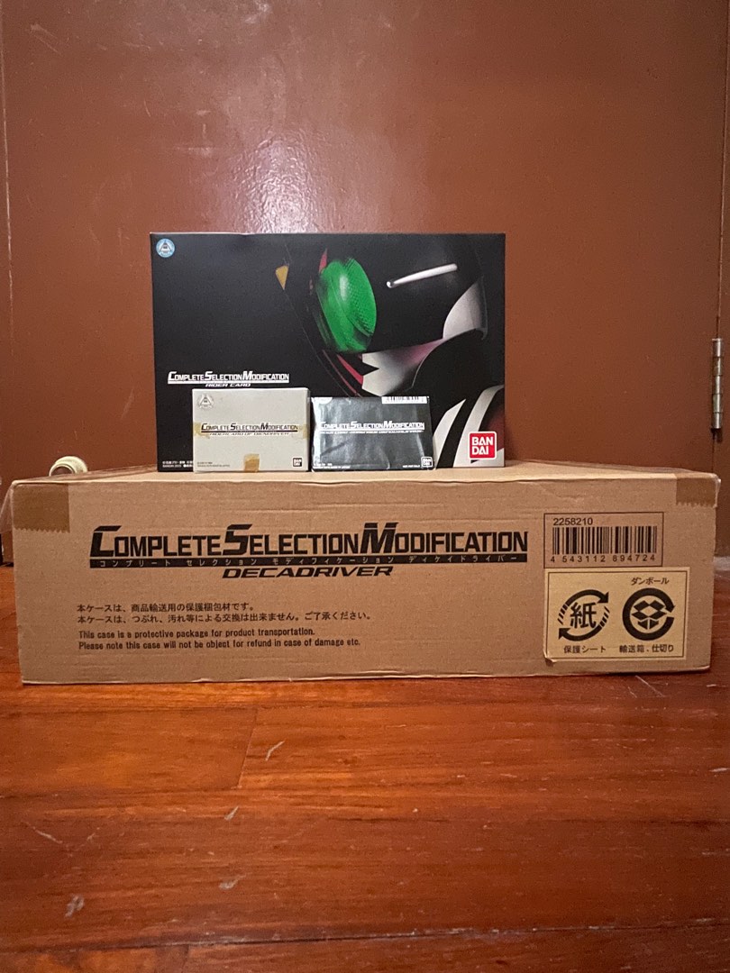 Bundled CSM Decade Driver + Rider Card Binder Diend, Hobbies & Toys ...