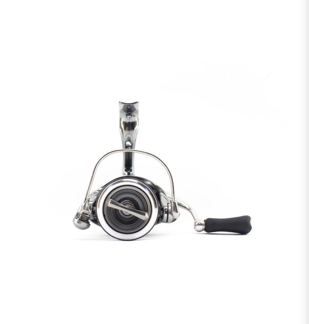 Daiwa Reel Spinning 22 Exist LT 2000S-P, Sports Equipment, Fishing on ...