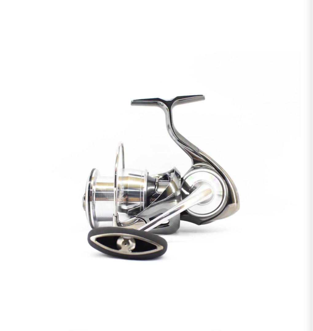 Daiwa Reel Spinning 22 Exist LT 4000-XH, Sports Equipment, Fishing on ...