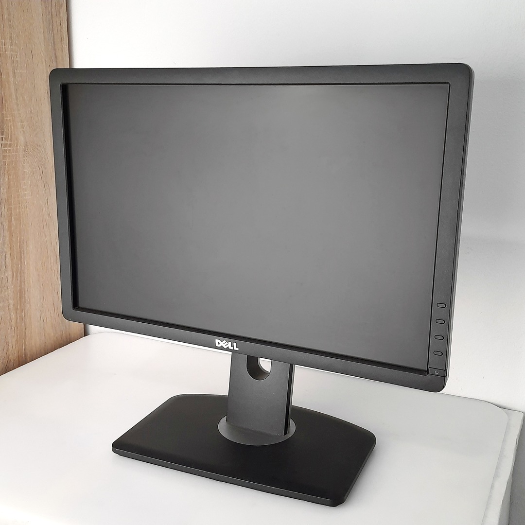 Dell P1913 19 inch LED Monitor on Carousell