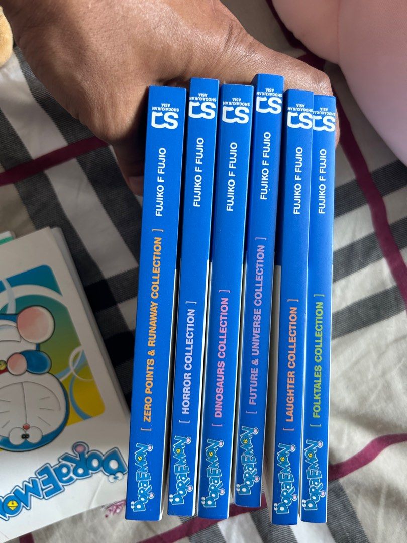 Doraemon comics set, Hobbies & Toys, Books & Magazines, Comics & Manga ...