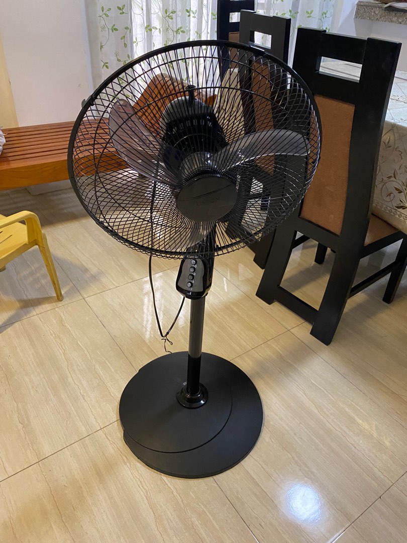 Electric fan (Union brand), Furniture & Home Living, Lighting & Fans ...