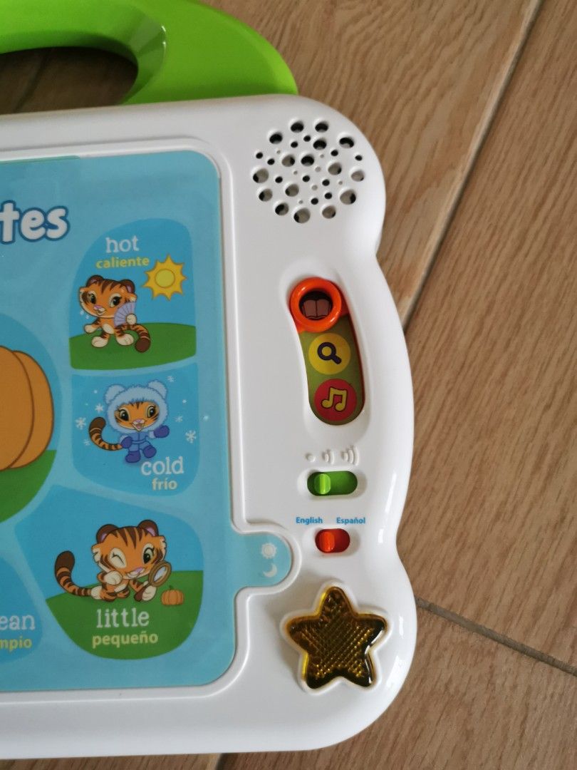 EUC Leapfrog Learning Friends 100 Words book, Hobbies & Toys, Toys ...