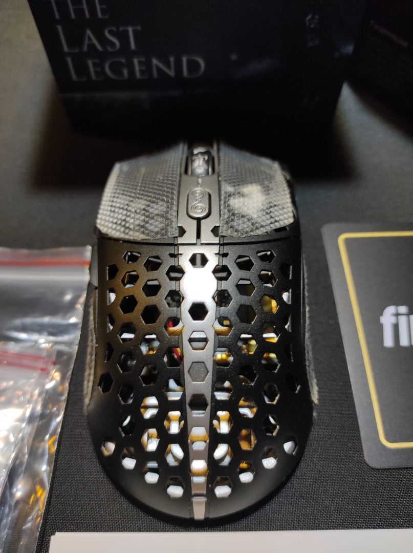Finalmouse Starlight Pro - The Last Legend (Medium), Computers & Tech ...