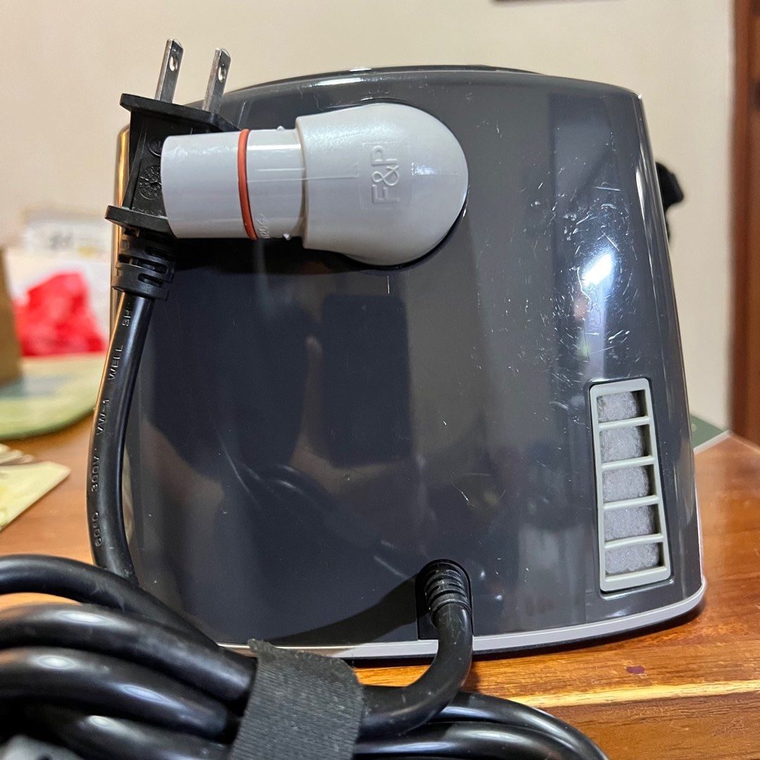 Fisher & Paykel ICON CPAP Machine without mask & memory stick (see ...