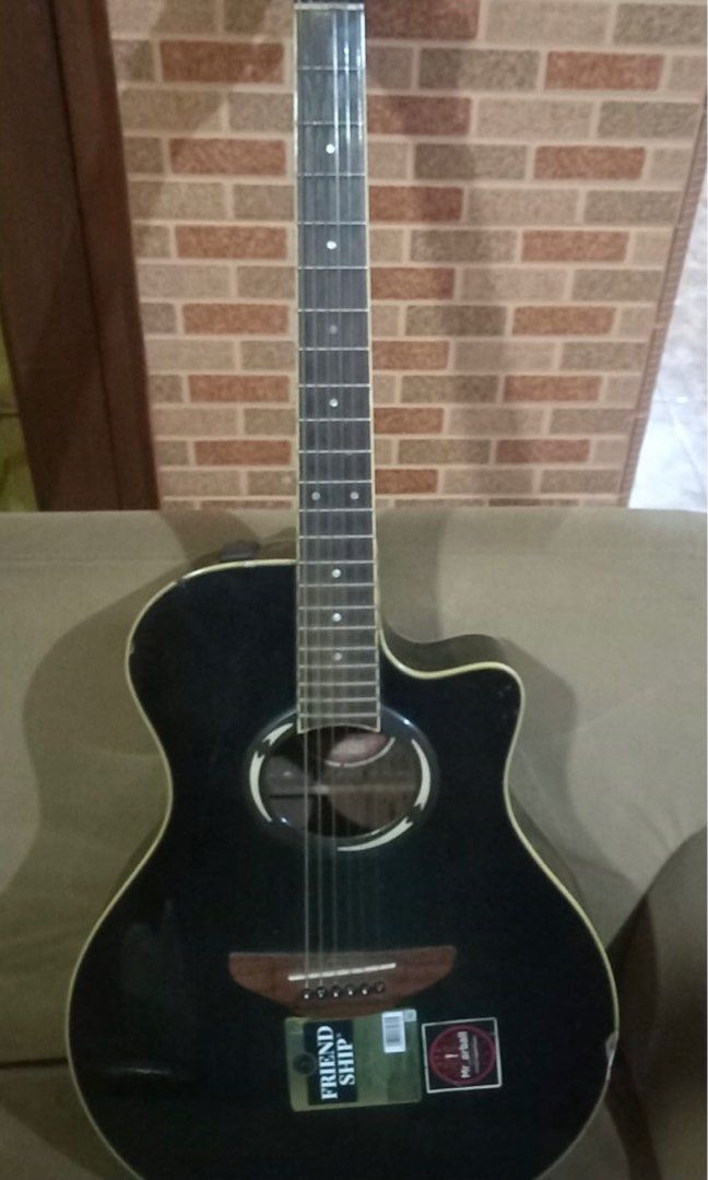 Gitar Yamaha Akustik APX 500ii Original on Carousell