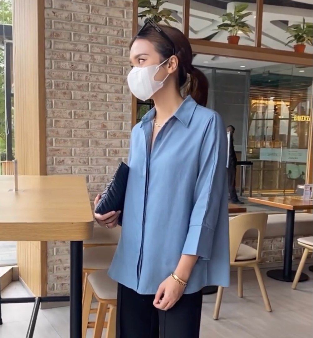 HAKANA Denim Top, Fesyen Wanita, Pakaian Wanita, Atasan di Carousell