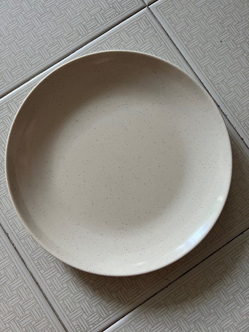 Hoover Melamine Plates, Furniture & Home Living, Kitchenware ...