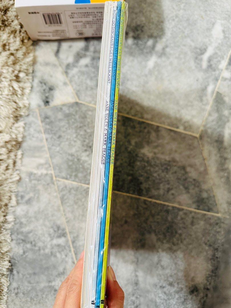 How Do Dinosaurs Collection, Hobbies & Toys, Books & Magazines ...