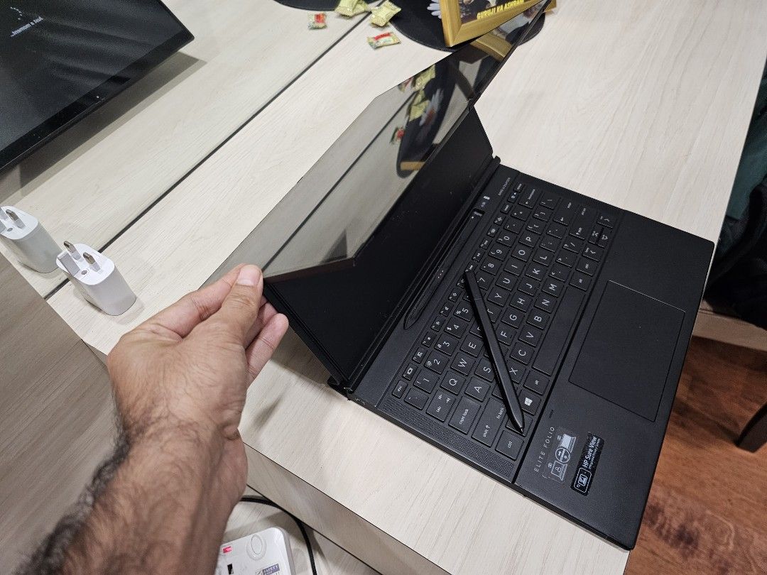 Hp Elite Folio Foldable In Leather Laptop Computers Tech Laptops Notebooks On Carousell