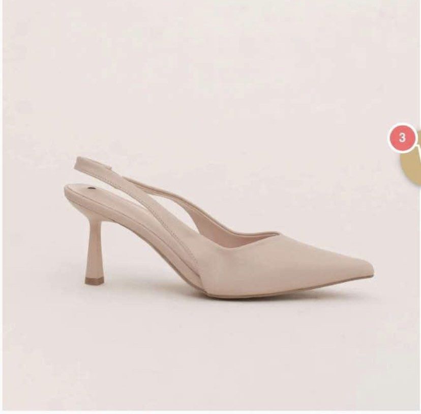 Hue Manila Sandals for Woman, Women's Fashion, Footwear, Heels on Carousell