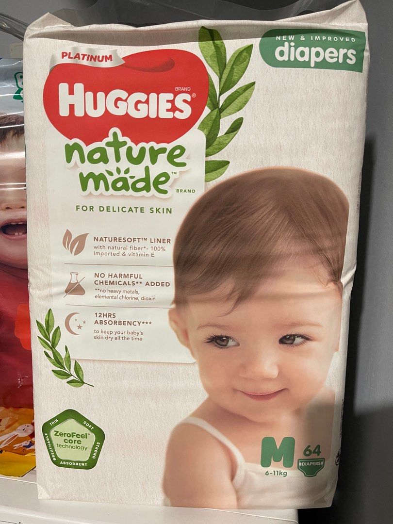 Huggies Naturemade M size tape, Babies & Kids, Bathing & Changing ...