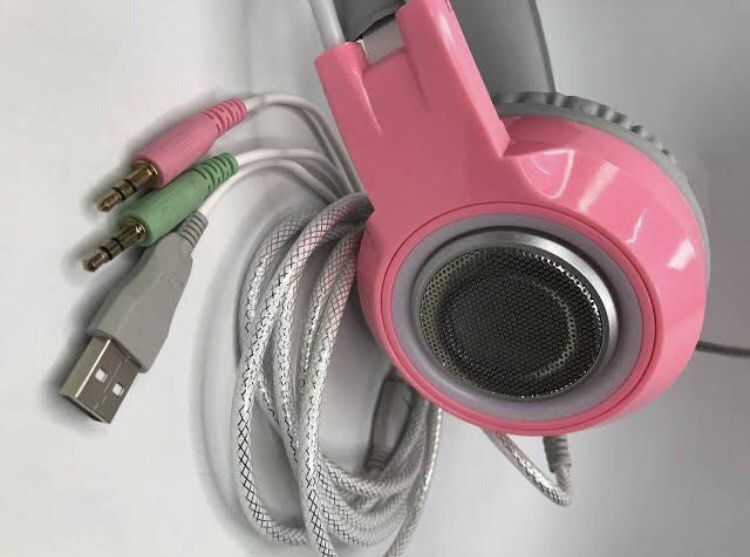 INPLAY Pink RGB Headphones for PC or Laptop on Carousell