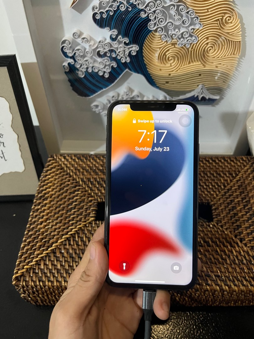 iPhoneX 256GB on Carousell