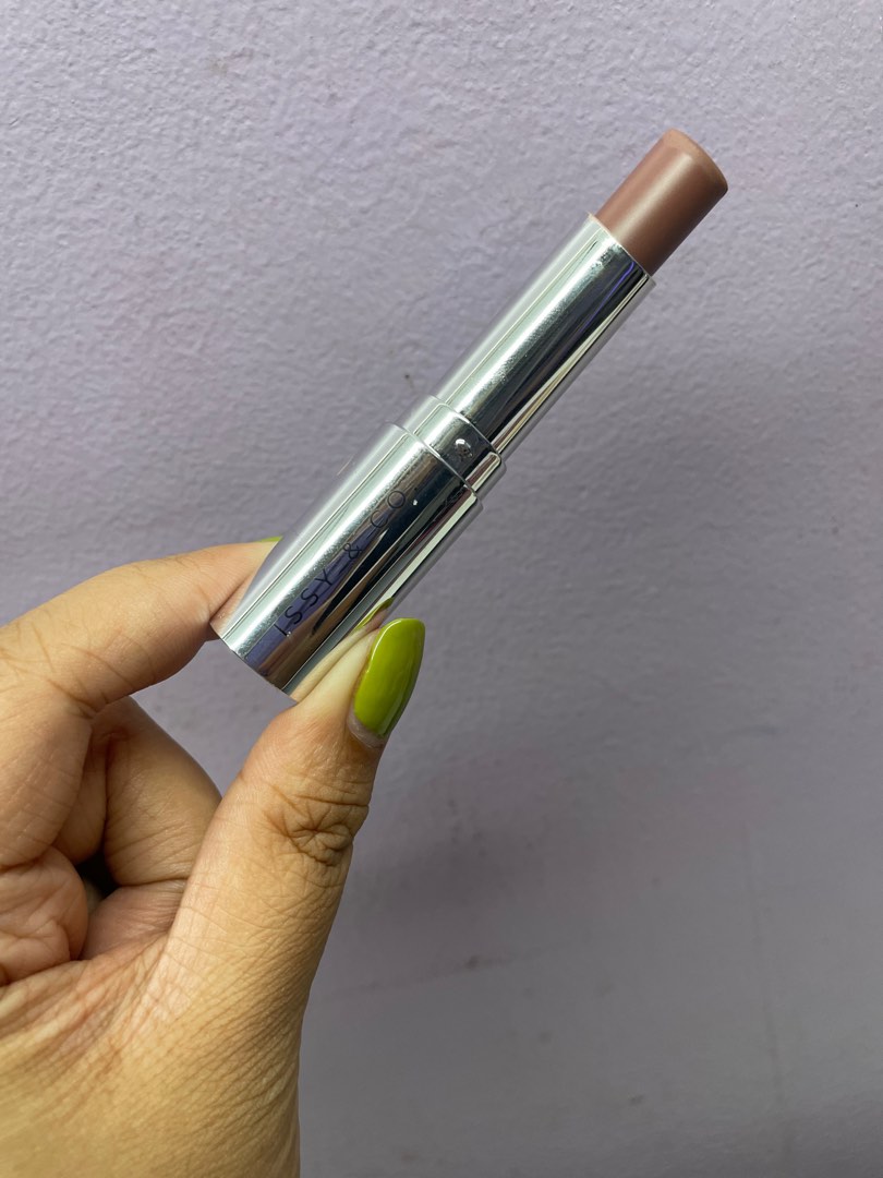 Issy & Co. Solar Balm - Undone on Carousell