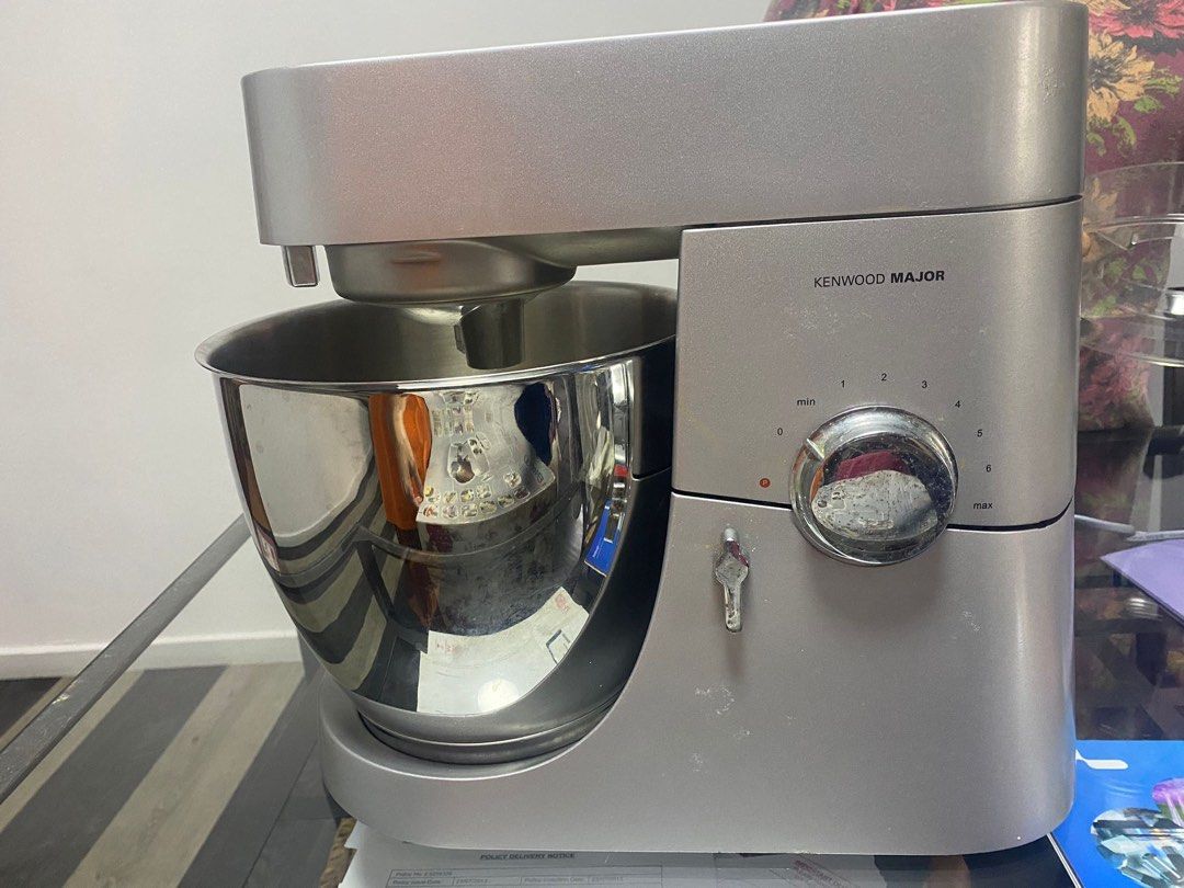 Kenwood Mixer major KM005, TV & Home Appliances, Kitchen Appliances ...