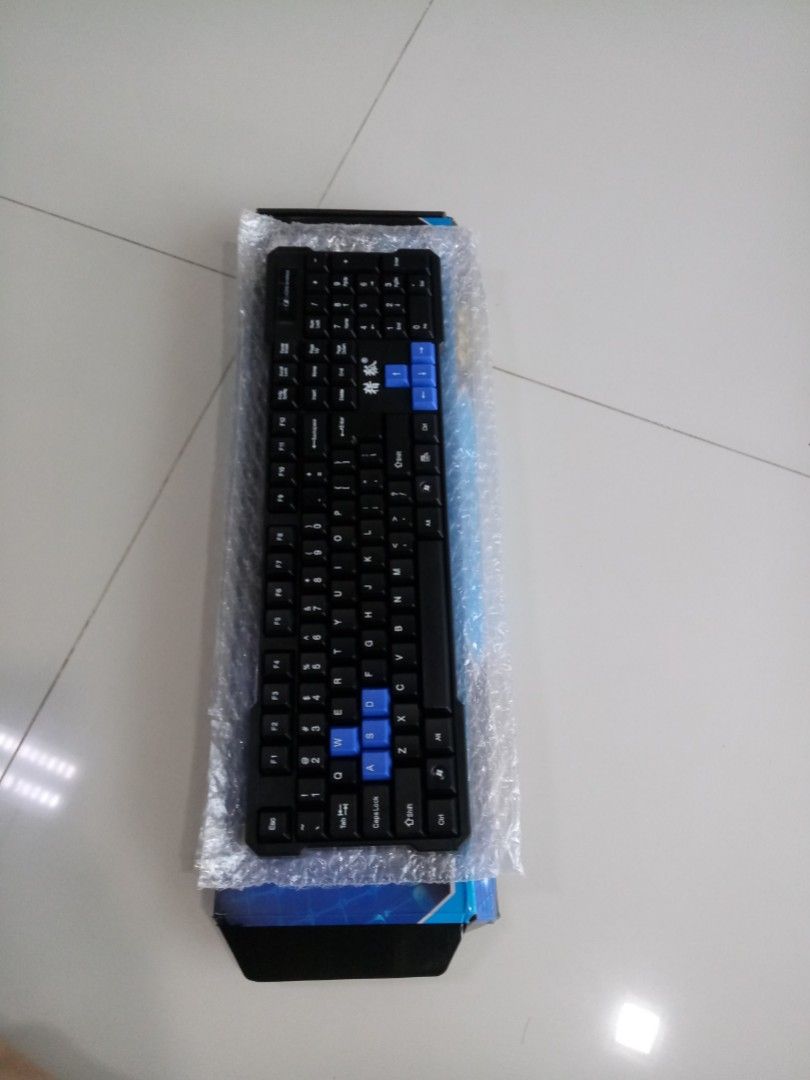 Keyboards, Router, PC casing, Computers & Tech, Parts & Accessories ...