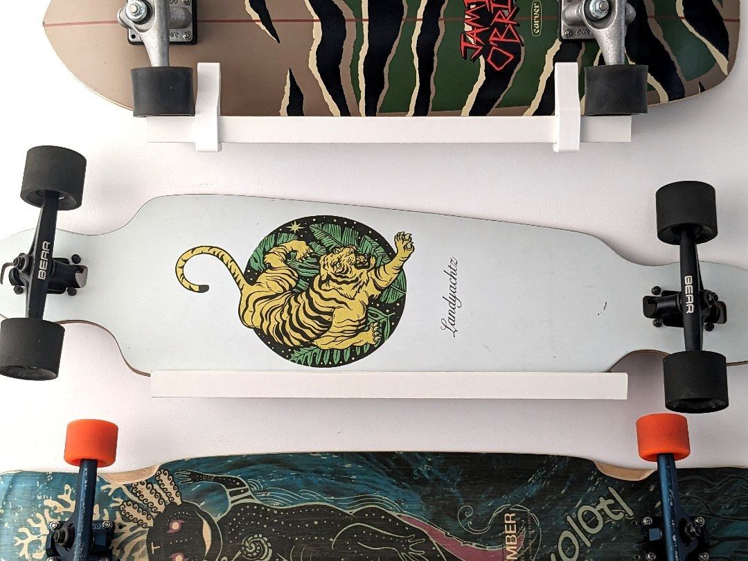 Landyachtz 38" longboard battle axe paper tiger, Sports Equipment ...