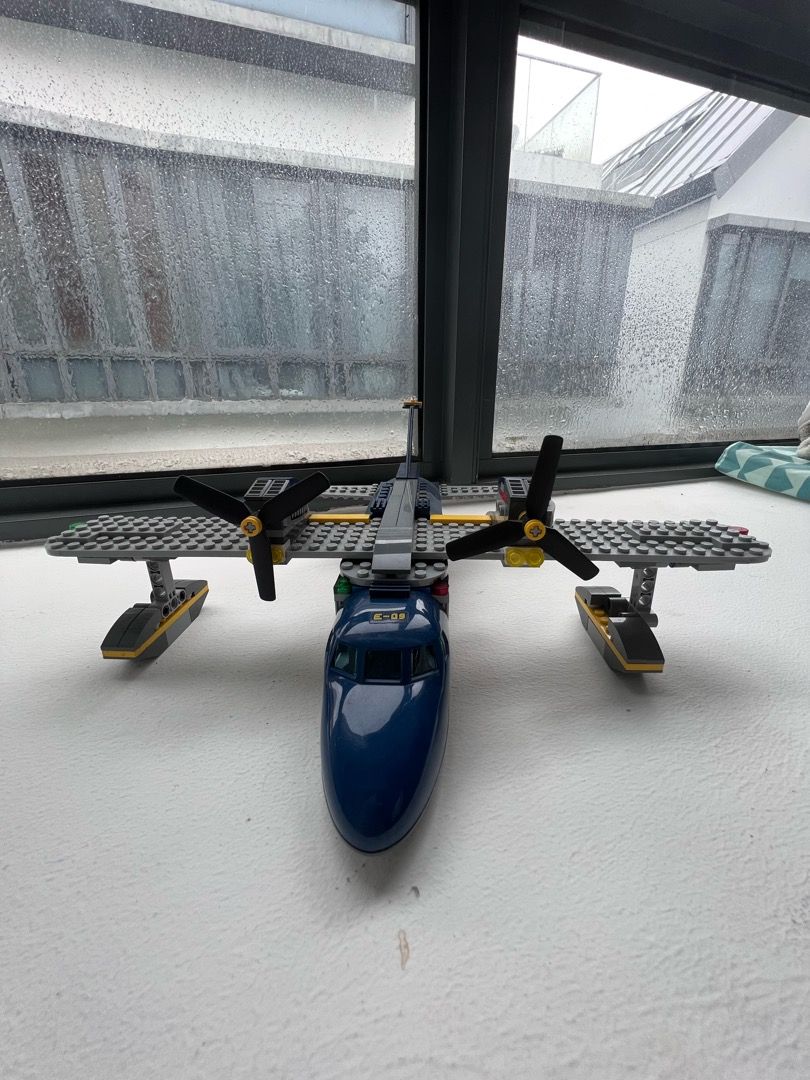 LEGO CITY Water Plane (60096), Hobbies & Toys, Toys & Games on Carousell
