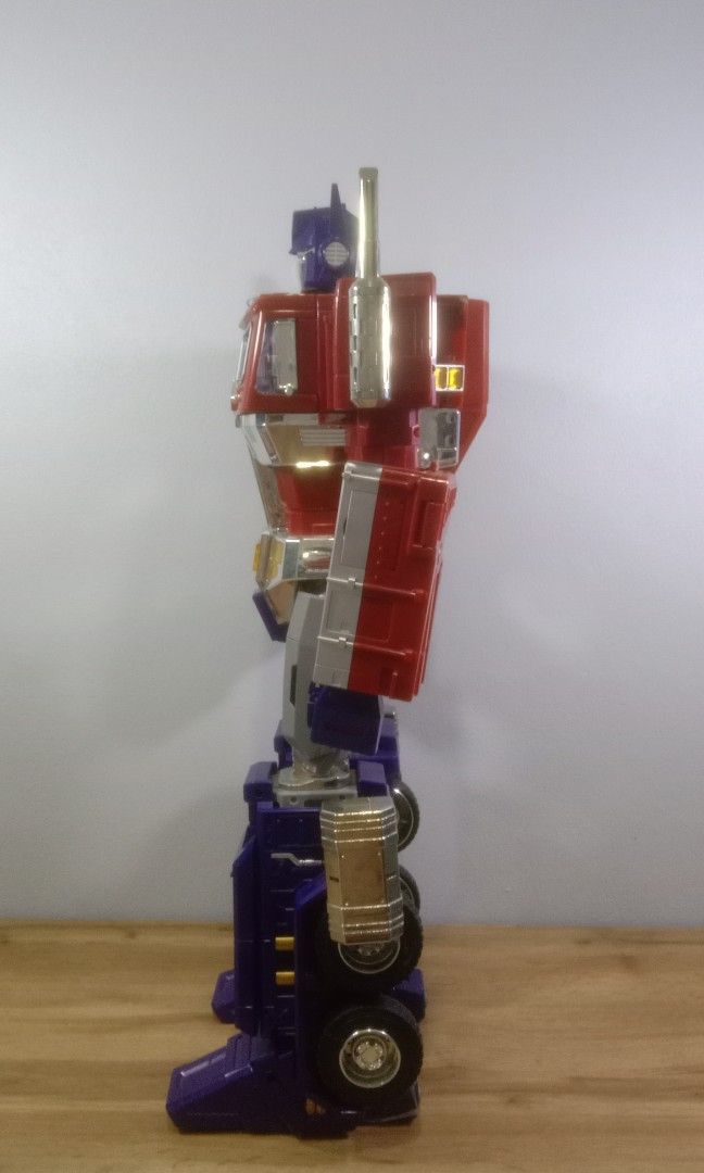 LEWIN ATLAS 01 OPTIMUS PRIME VERSION 1 METALLIC TRANSFORMERS, Hobbies ...