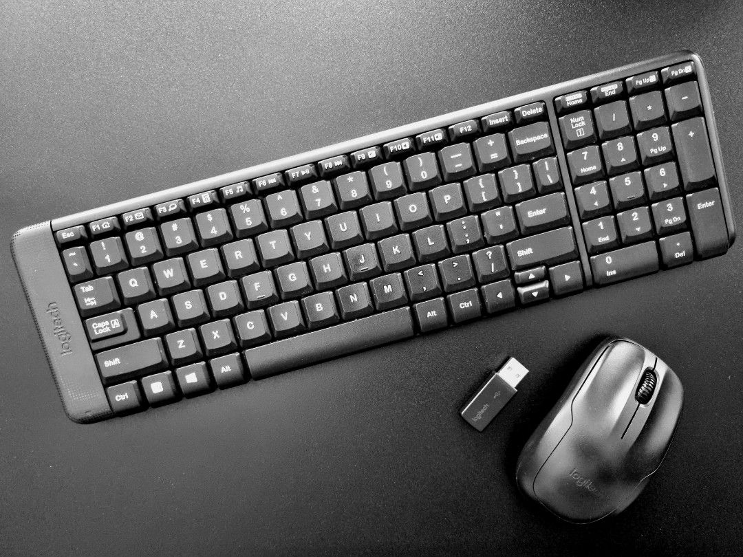 Logitech Wireless Keyboard And Mouse K220 Computers And Tech Parts And Accessories Computer