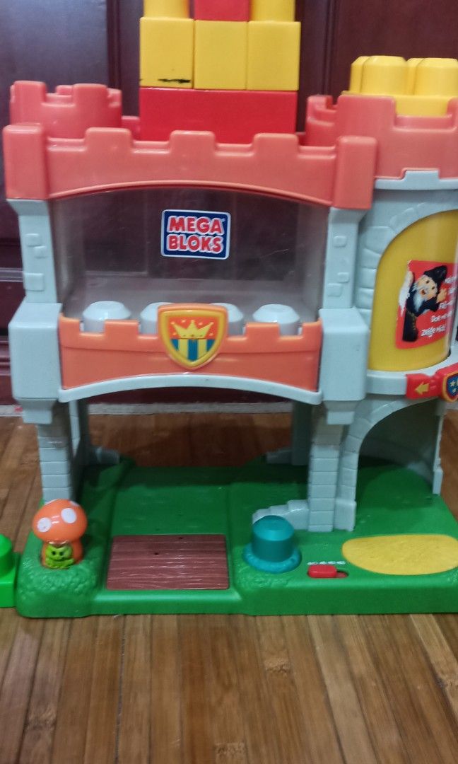 Mega Blocks Bricks Castle, Babies & Kids, Infant Playtime on Carousell