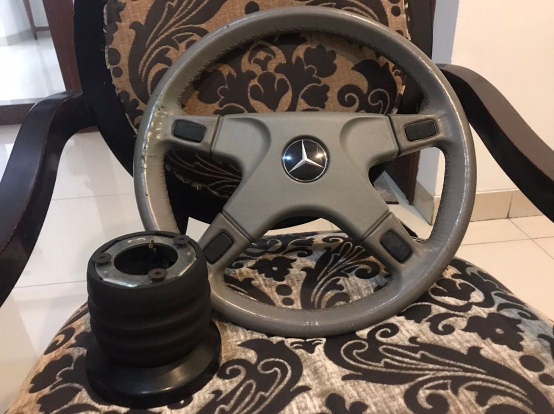 Mercedes Benz AMG Atiwe original grey steering, Auto Accessories on Carousell