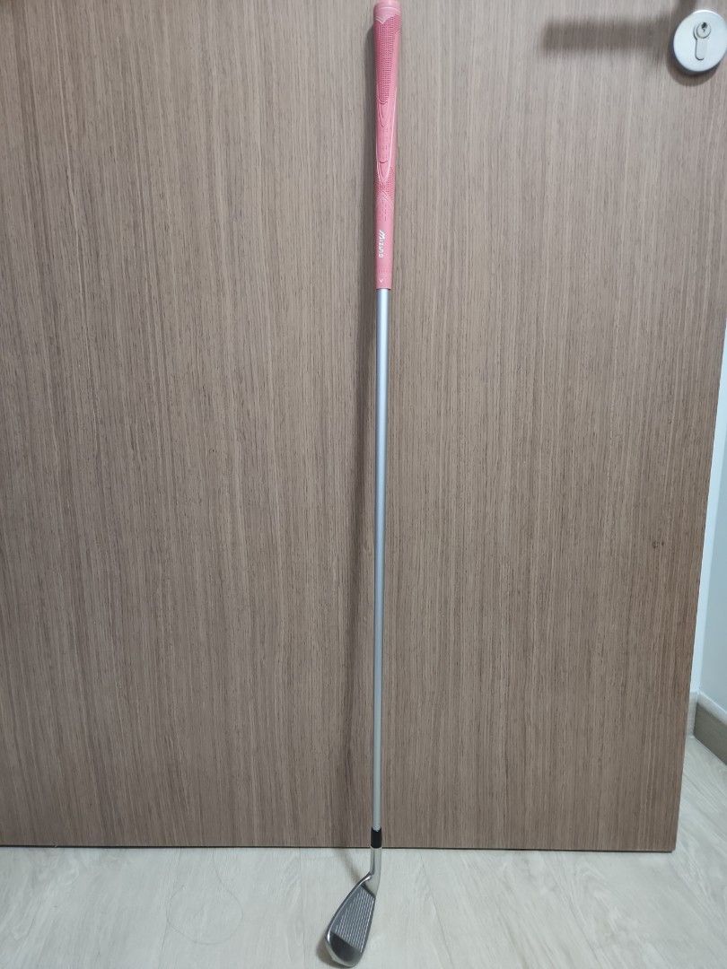 Mizuno Lady Iron 7, Sports Equipment, Sports & Games, Golf on Carousell
