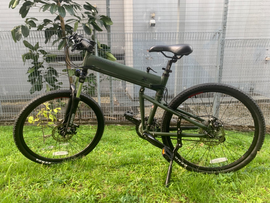 Montague paratrooper pro folding bike, Sports Equipment, Bicycles ...