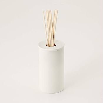 MUJI AROMA DIFFUSER PORCELAIN HOLDER (sold per piece) on Carousell