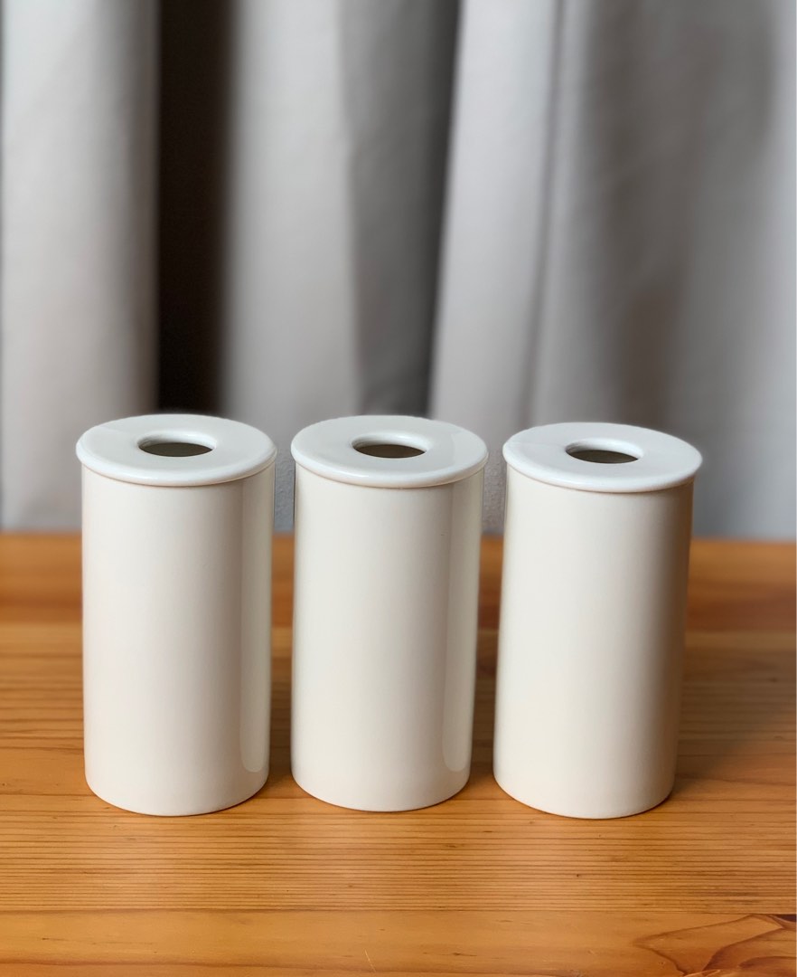 MUJI AROMA DIFFUSER PORCELAIN HOLDER (sold per piece) on Carousell