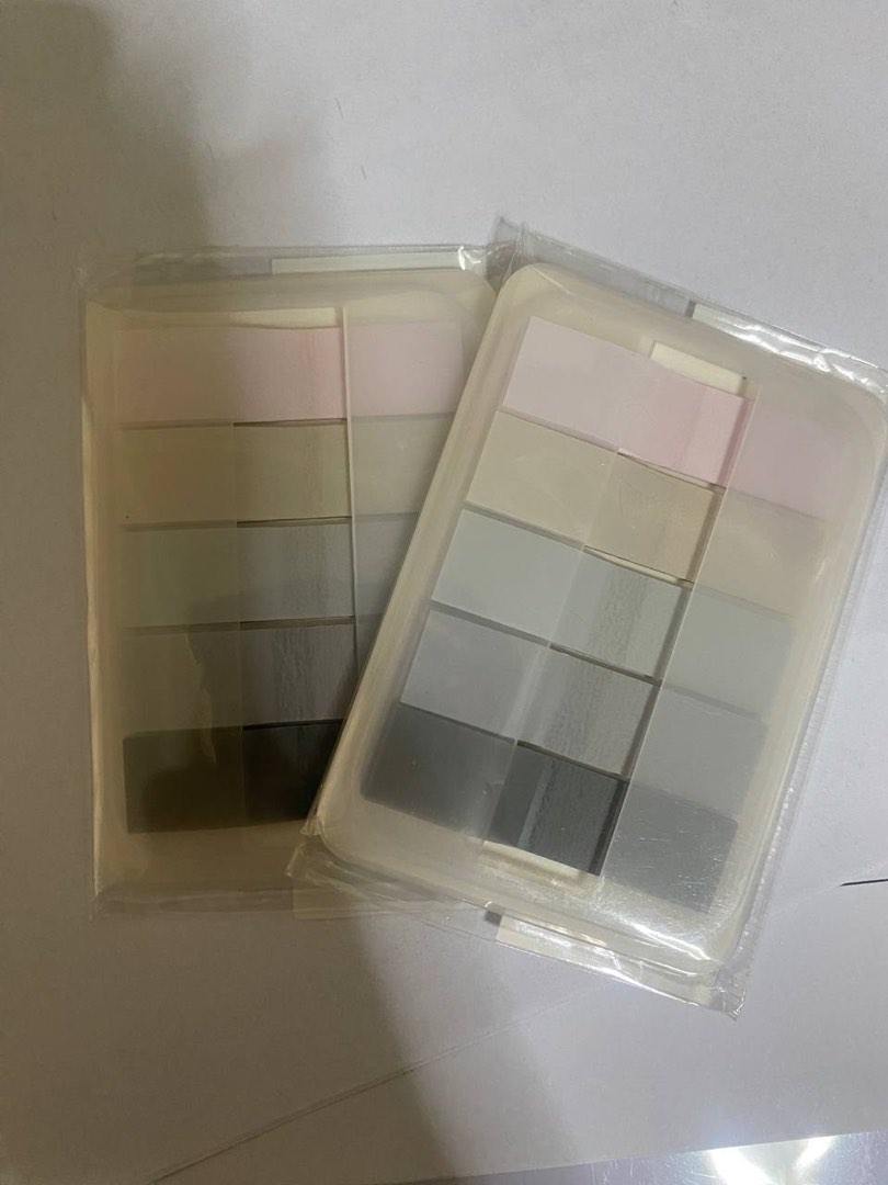 neutral color plastic tabs for note taking, Hobbies & Toys, Stationery ...