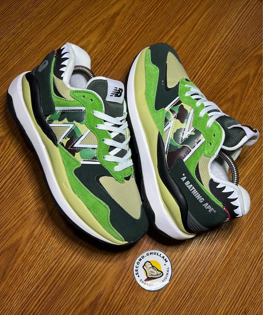 NEW BALANCE X BAPE, Fesyen Pria, Sepatu , Sneakers di Carousell