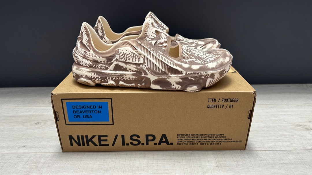 Nike ISPA, Men's Fashion, Footwear, Sneakers on Carousell