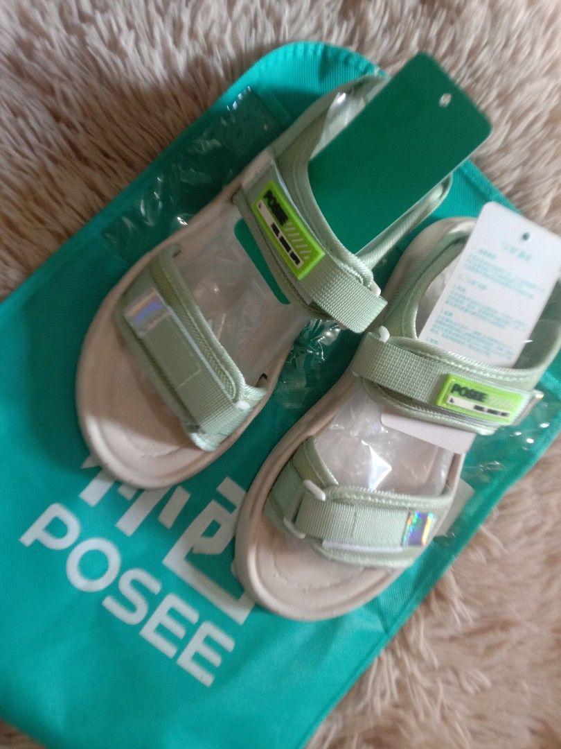 Posee Sandals, Women's Fashion, Footwear, Flats & Sandals on Carousell