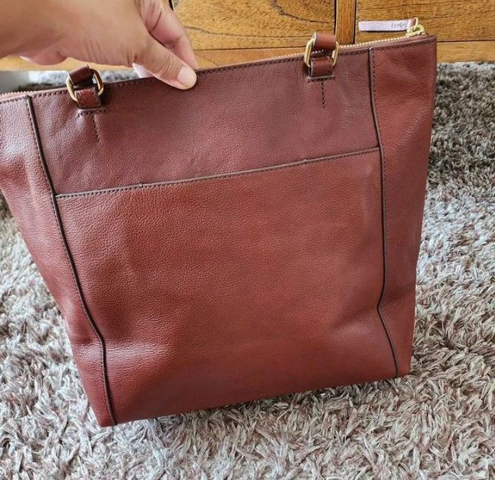 Ready Tas Fossil Tara shopper brandy brown tote bag new original, Fesyen Wanita, Tas & Dompet di ...
