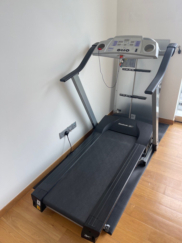 Reebok Treadmill, Sports Equipment, Exercise & Fitness, Cardio ...