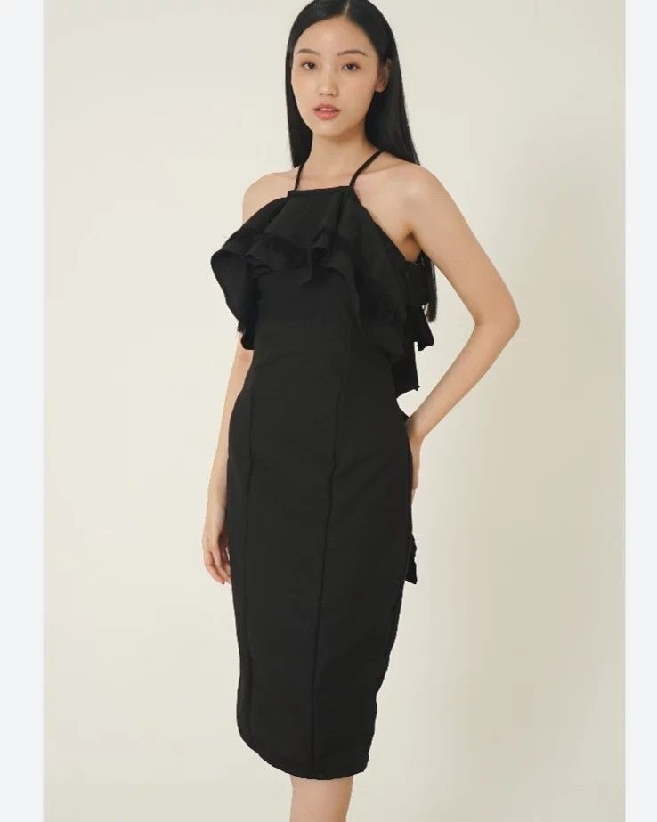 Rufle layer slevee dress like new, Fesyen Wanita, Pakaian Wanita, Gaun ...