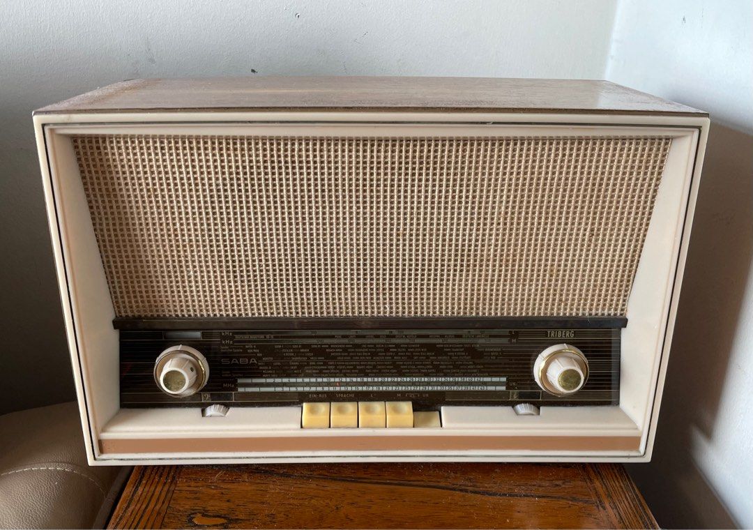 Saba Radio - Tube Radio, Audio, Other Audio Equipment on Carousell