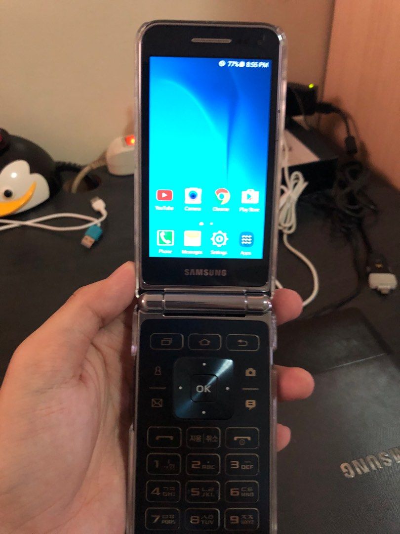 Samsung Galaxy Folder 1 8GB on Carousell